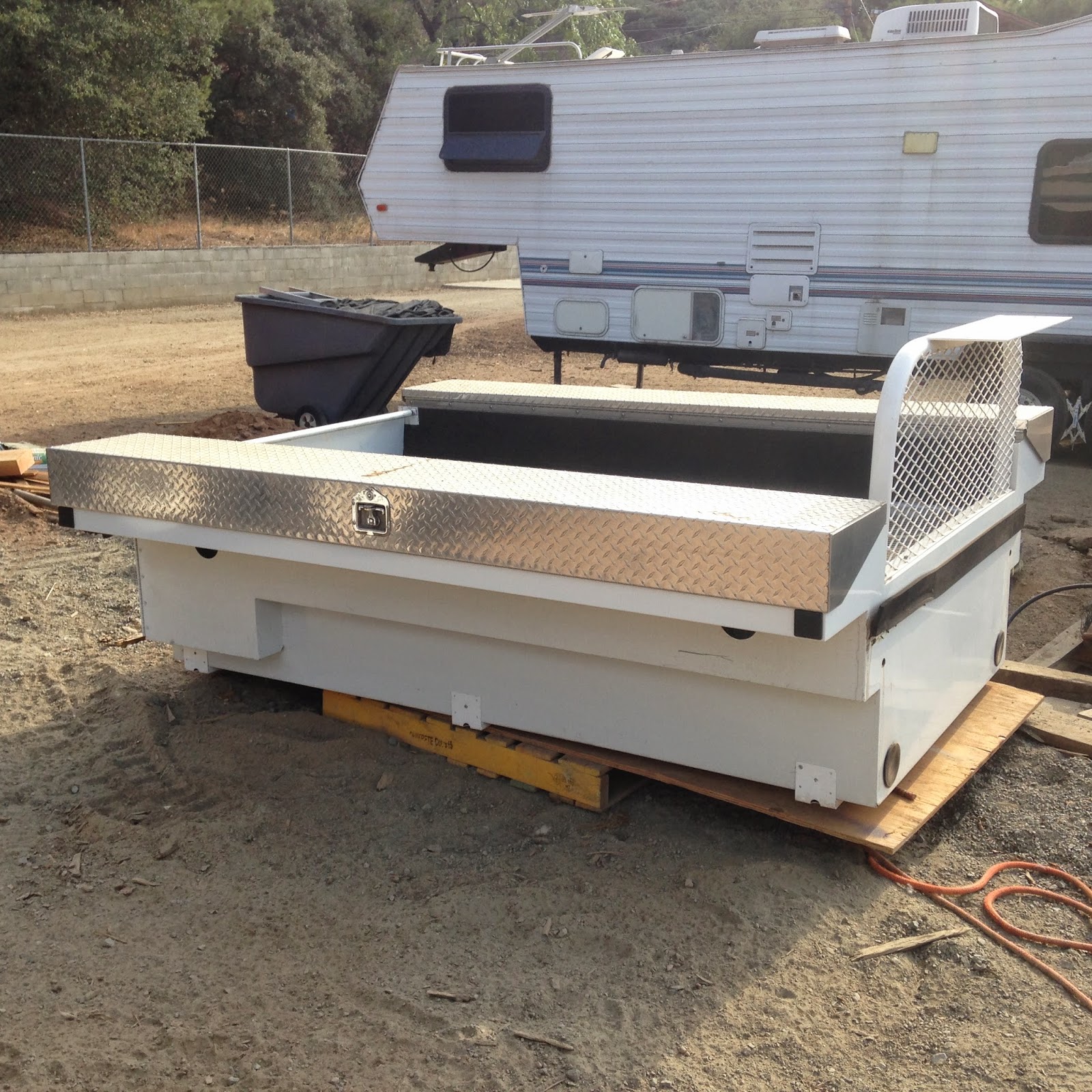 Transferable Slip-On Work Truck Bodies For Standard Pickup Trucks: Used ...