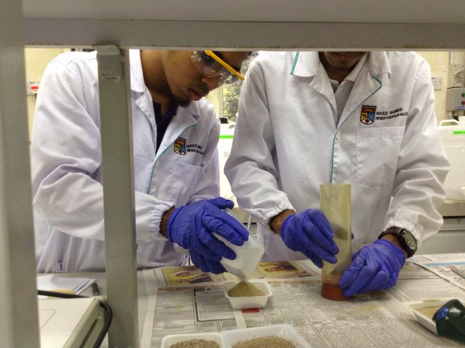 Technology Pharmaceutical I: Practical 1 - Powder flow (Angle of repose)