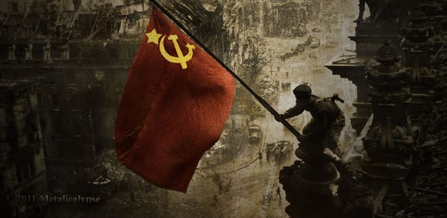 Οικοδόμος: 30 Απρίλη 1945: Η Κόκκινη Σημαία της Νίκης υψώνεται στο ...