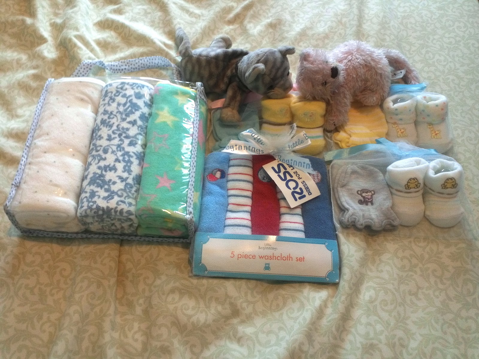 BED REST FOR THE TRIPLETS: Hospital bedrest day 70 W31: 31 weeks!