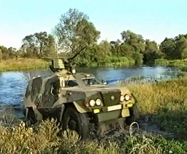 Desarrollo y Defensa: La Foto: Vehículo APC Dozor B 4x4