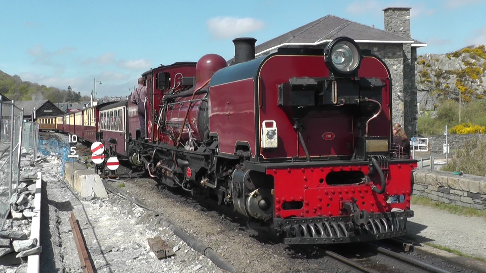 Narrow Gauge Railways UK: Welsh Highland Railway