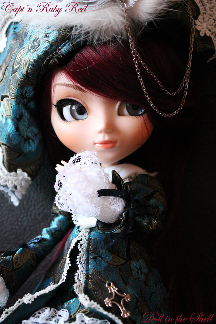 Doll in the Shell: Capt'n Ruby Red ~ Pullip Veritas