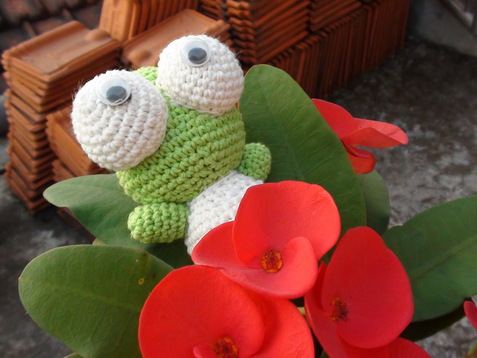 Go Crochet!: keroppi amigurumi