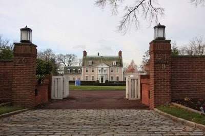 "Tweedland" The Gentlemen's club: THE ARCHITECTURE OF WILLIAM LAWRENCE ...