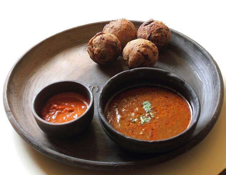 Anuroopa's Jaipur Travel Blog: DECIPHERING FOOD in RAJASTHAN- MUST TRY ...