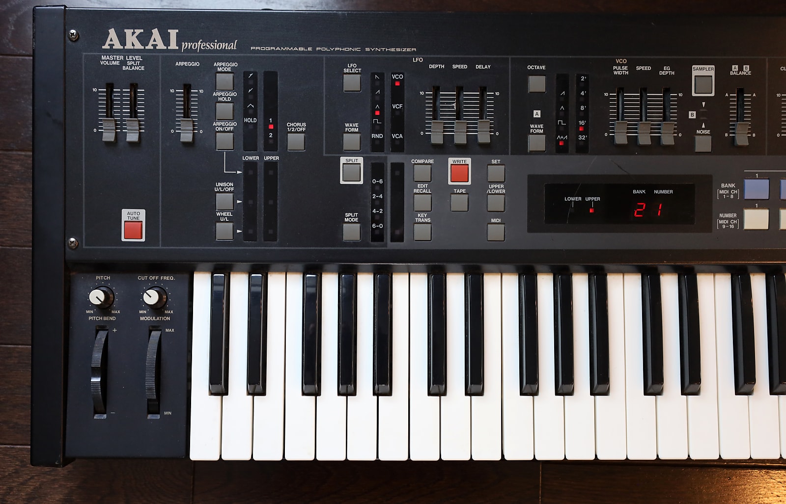 MATRIXSYNTH: Akai AX60 Vintage Analog Synthesizer