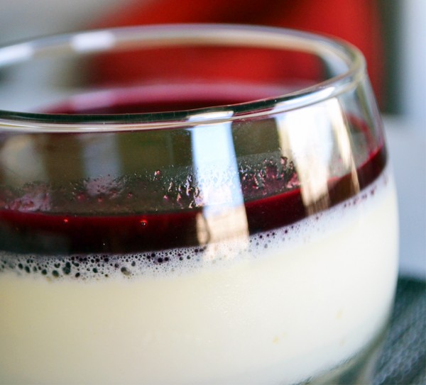 Cuisine de Puglia: PANNA COTTA AU COULIS DE FRUITS ROUGES