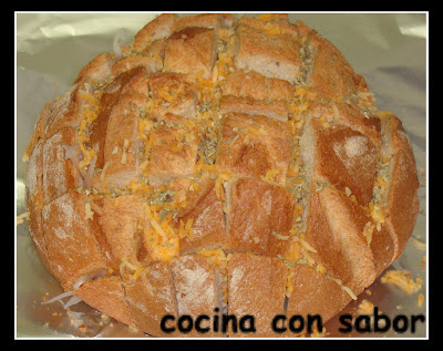 Pan relleno de queso