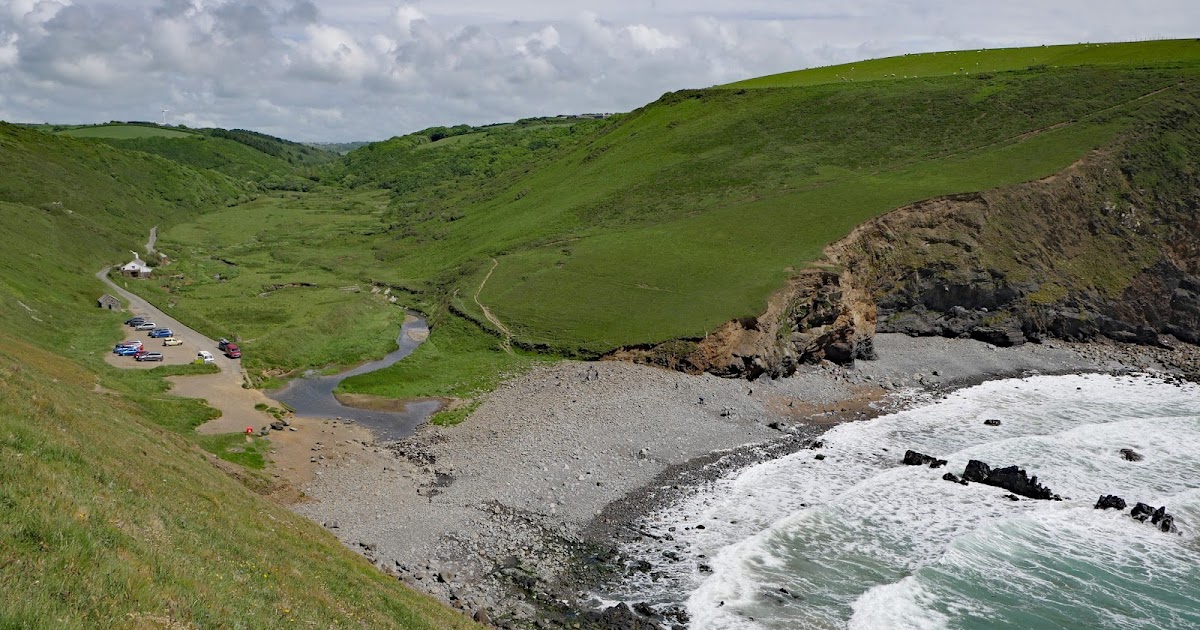 Walking in the country: Duckpool to Morwenstow (South West Coast Path 85)