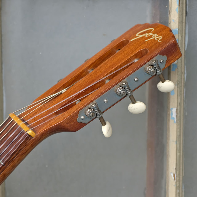 1966 Levin-made Goya G-10 Classical Guitar