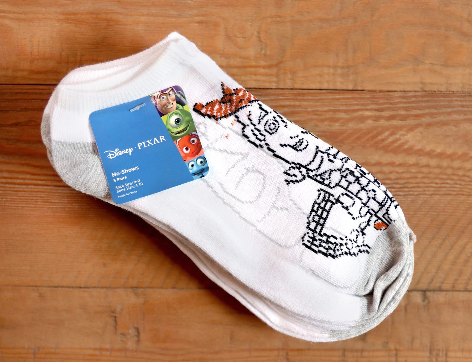 Dan the Pixar Fan: Disney·Pixar Sketch No Show Socks (BoxLunch)