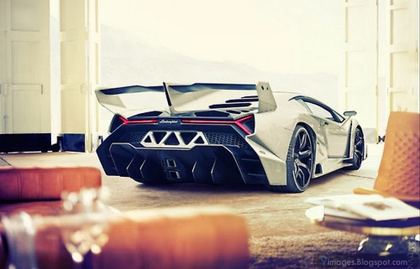 Lamborghini veneno beautiful car back