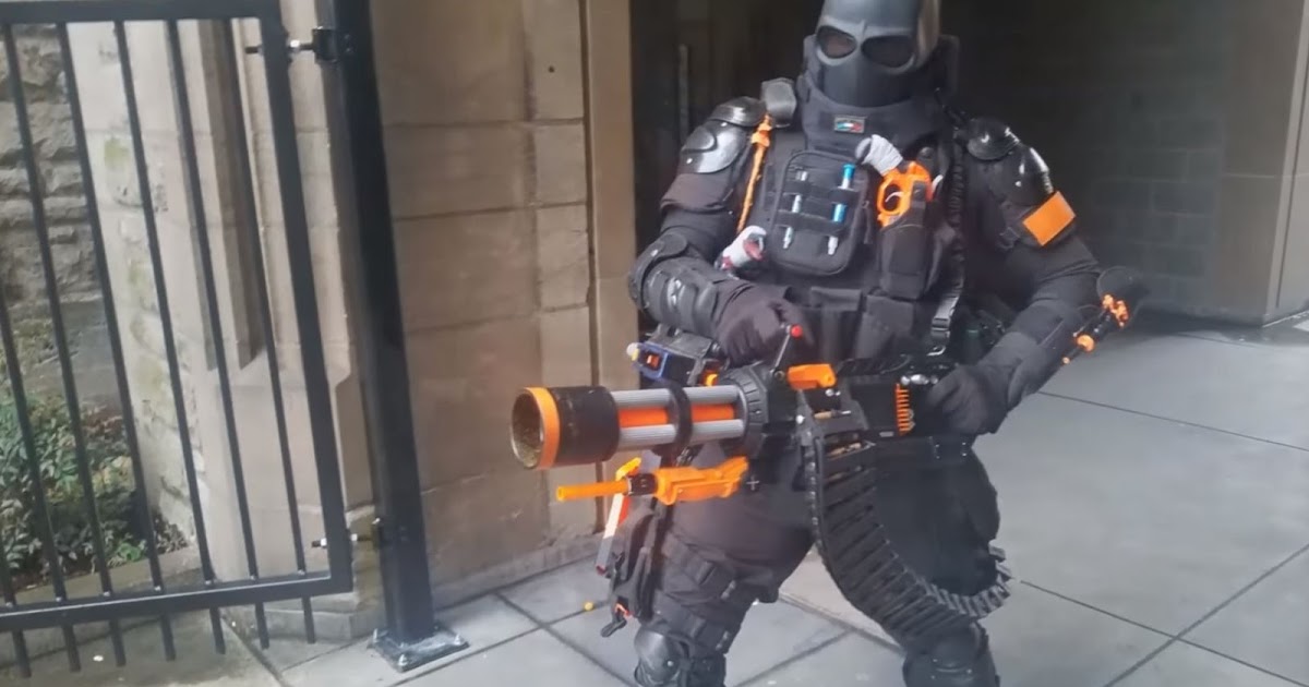 NEWS: Behold this Nerf Minigun | The Test Pit