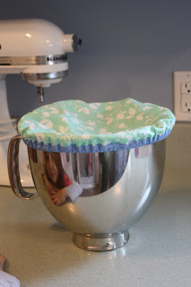 Recipes from Michelle's Kitchen: DIY Mixing Bowl Covers