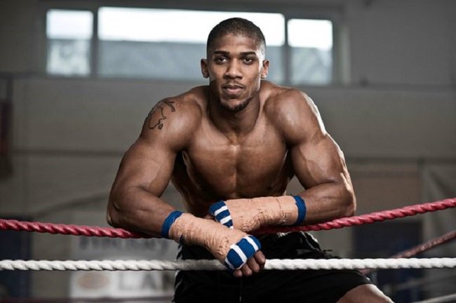 Nigerian Born World Heavyweight Boxing Champion Anthony Joshua Awarded ...