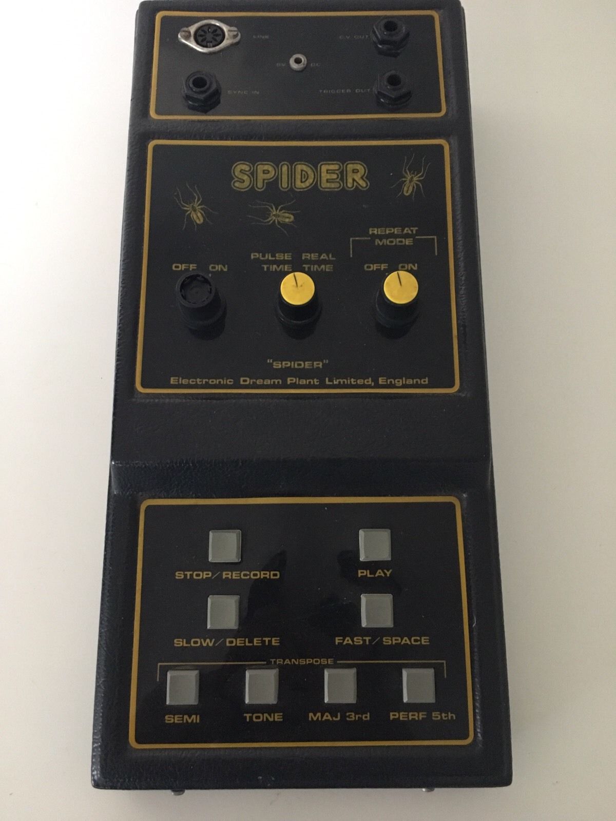 MATRIXSYNTH: 1978 VINTAGE UK SYNTH! EDP WASP & SPIDER