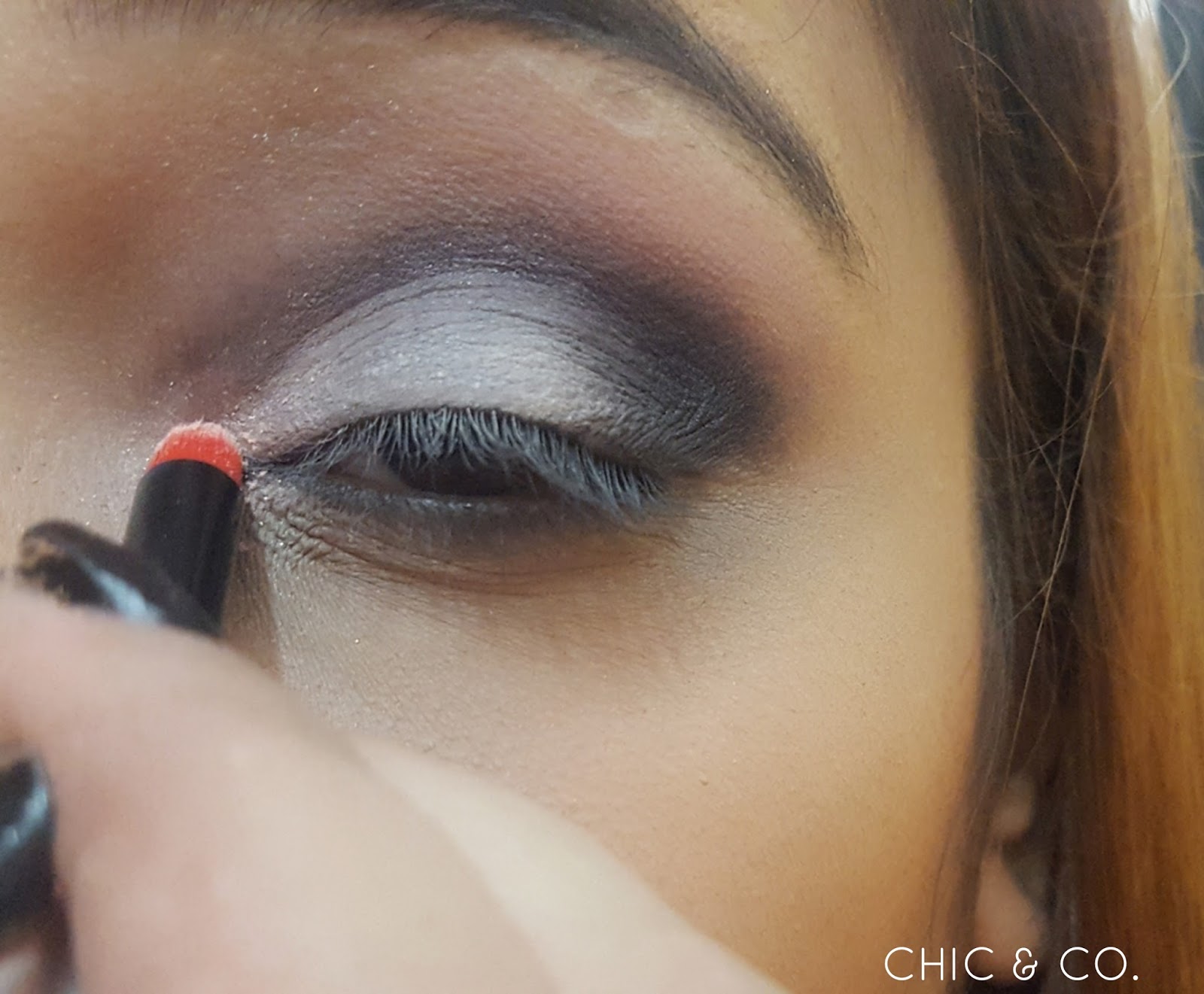 7 Easy Steps to Smoldering Smokey Eyes.