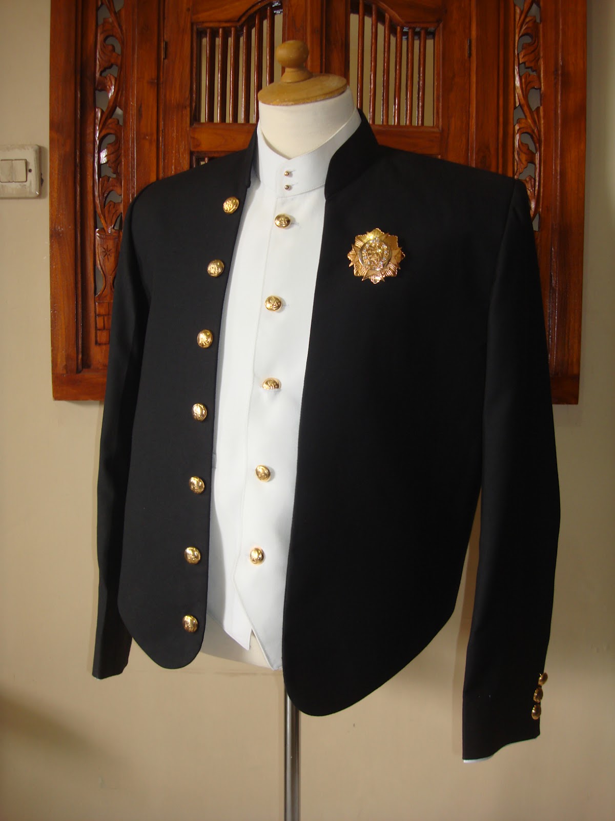 Seni dan Budaya Karaton Surakarta ~ PAGUYUBAN PAKOE BOEWONO