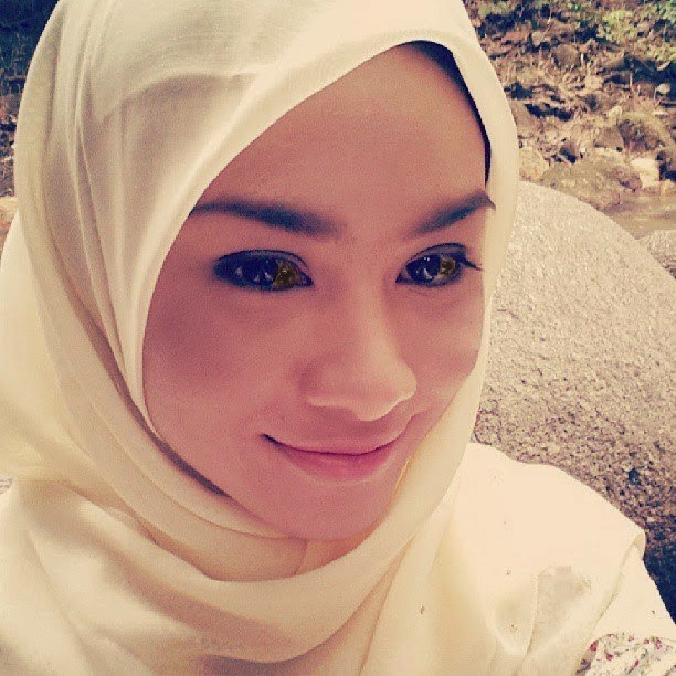 Biodata Nur Risteena Munim | Oh! Kiji