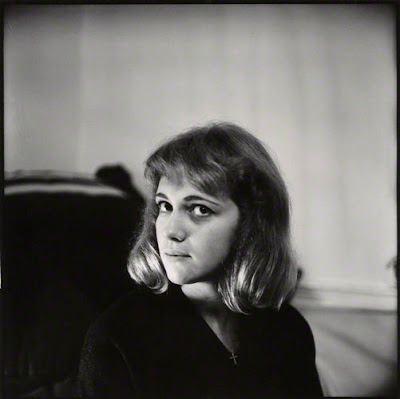 Flores del Fango: Los bohemios de Ida Kar