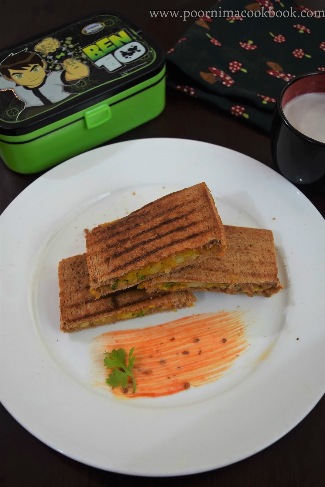 Poornima's Cook Book: Aloo Masala Sandwich / Potato Sandwich