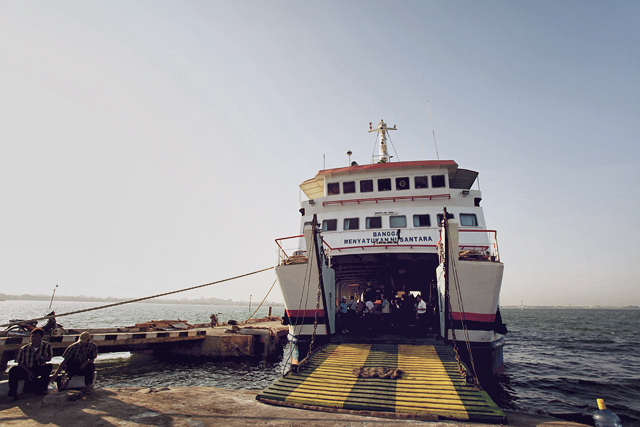 Every Chances Are Ours: Trip to Karimun Jawa [Day 1]