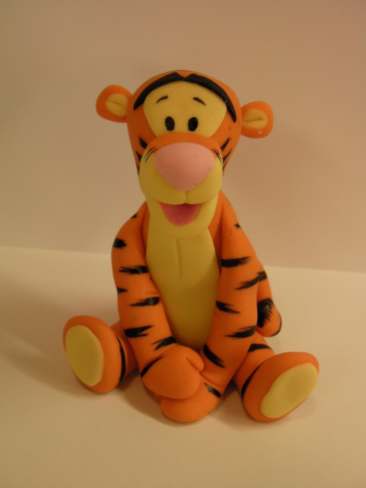 Studio "FONDANT DESIGN ANA" - Figurice za torte (fondant figures ...