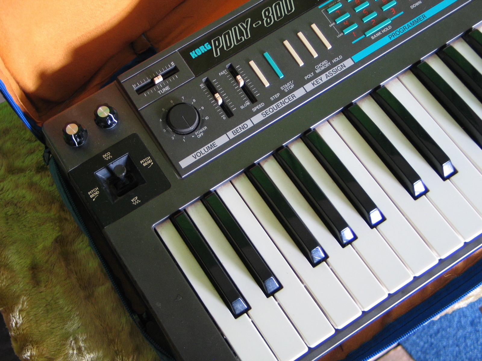 MATRIXSYNTH: Korg Poly800 with Original Blue Gig Bag & Moog Slayer Mod