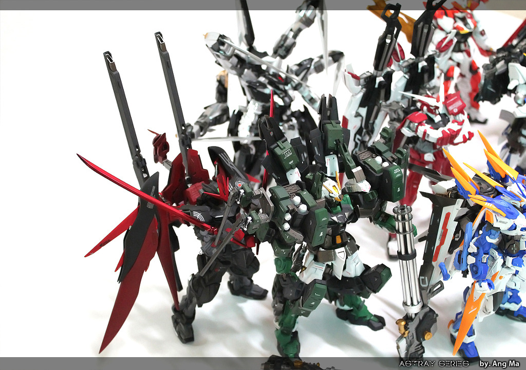 MG 1/100 Gundam Astray Series by Ang Ma Image Gallery