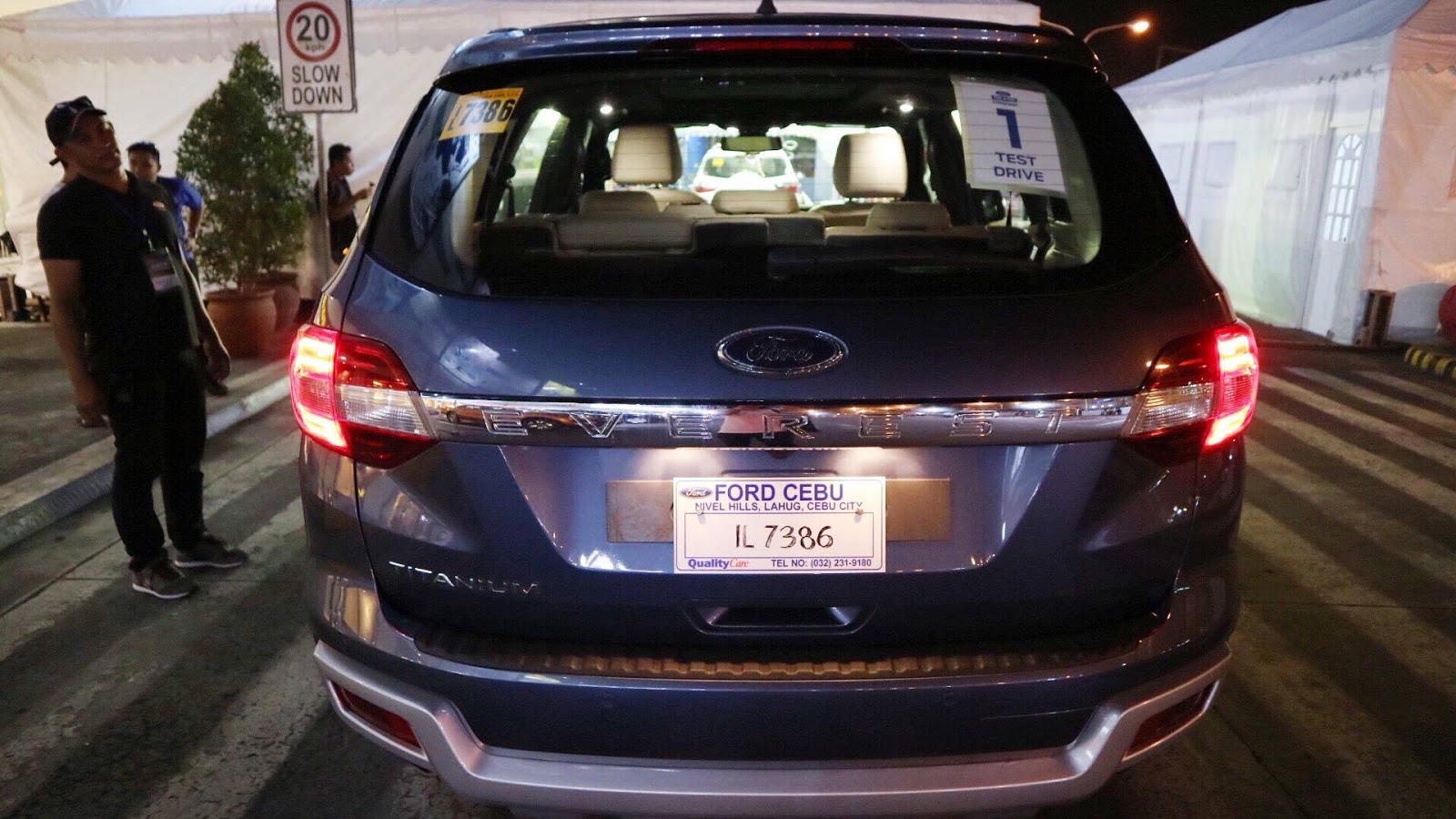 Review: Ford Everest 4x2 Titanium with Active Park Assist ~ Naga City Deck