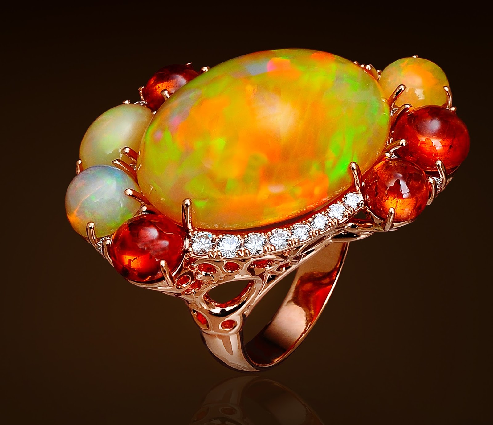 El Arte de la Orfebrería y Joyería : Métodos de limpieza para el ámbar