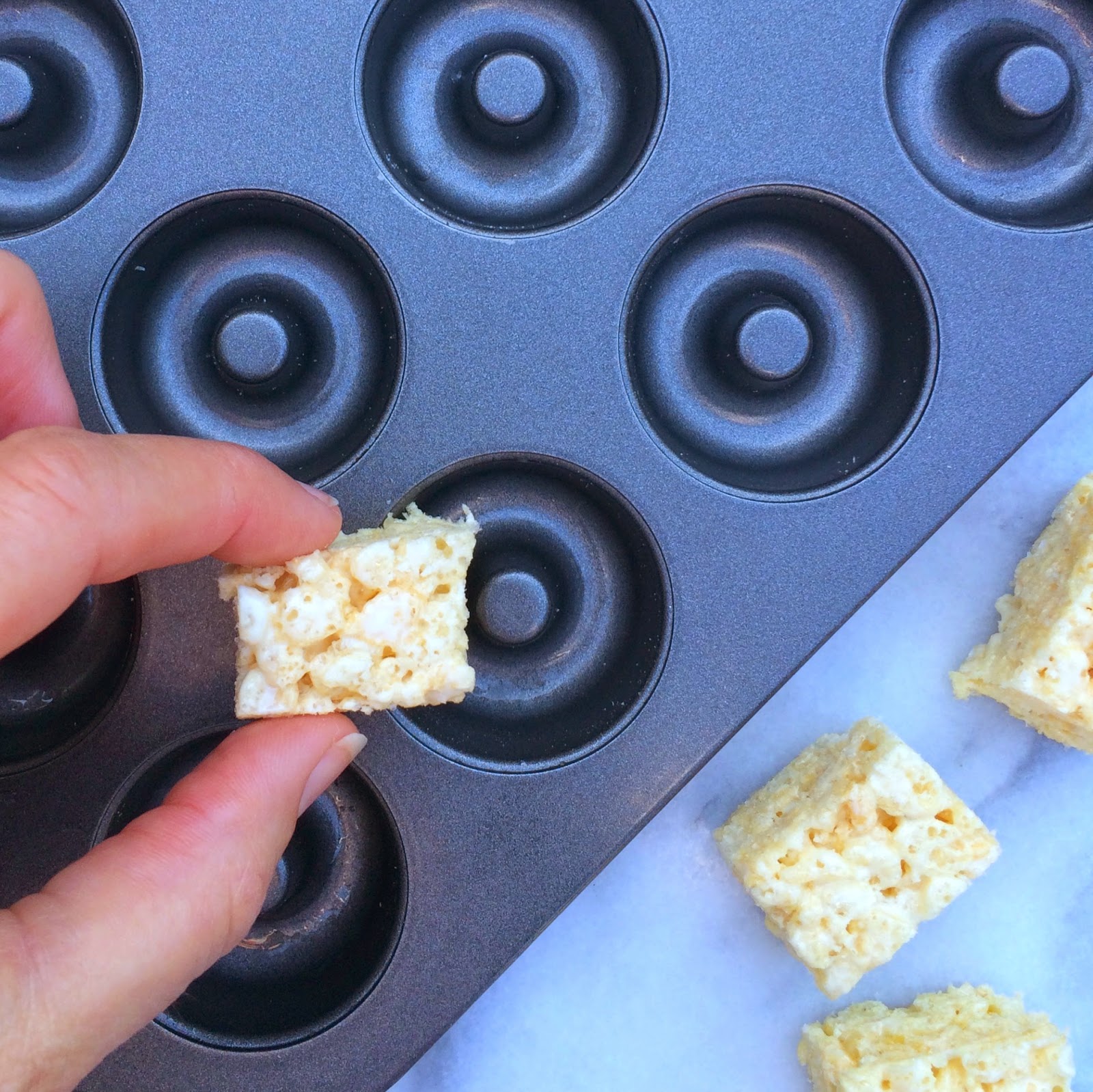 Jac o' lyn Murphy: Rice Krispies Treat Mini Donuts - Monday Mood Lift!