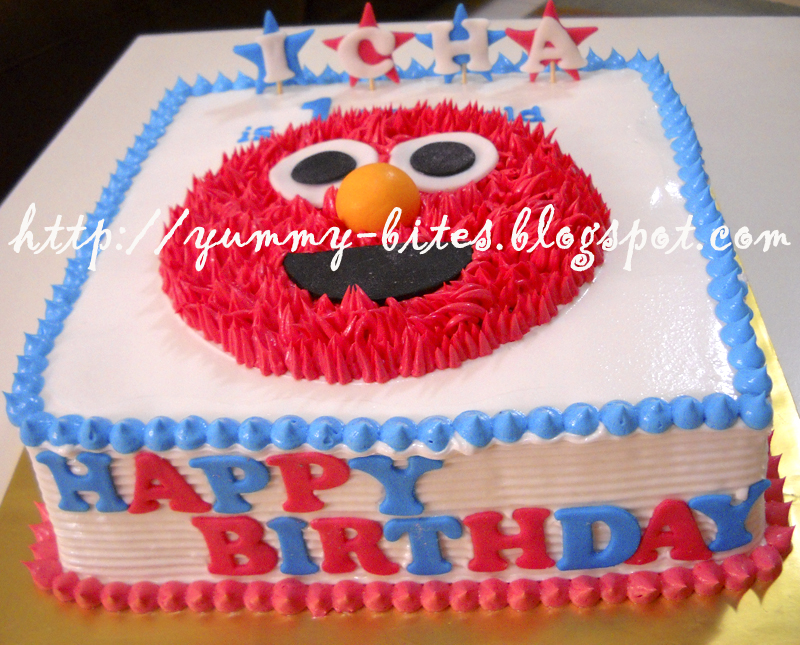 Yummy Bites: Elmo Square Cake