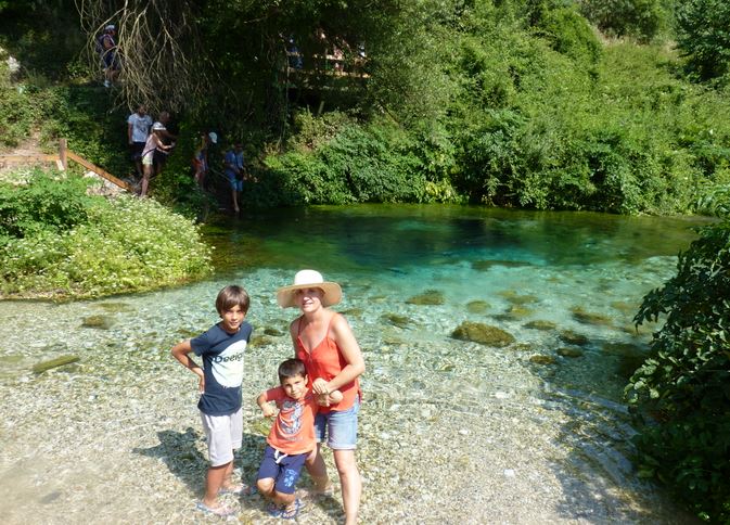 Ojo Azul o Blue Eye, Albania.