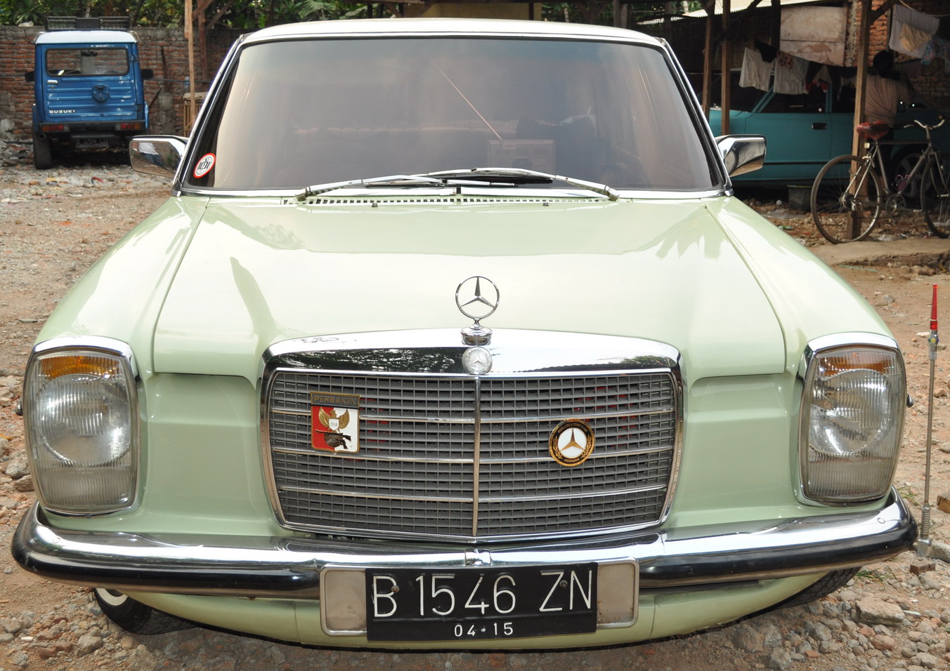 GARASI KU: Mercy Mini 200