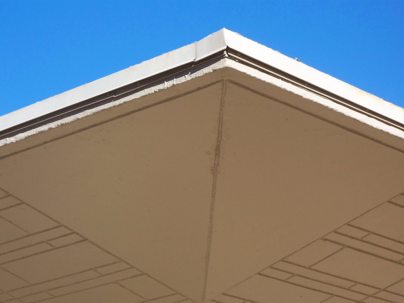 The Vintage Life: MCM Architecture in Oklahoma