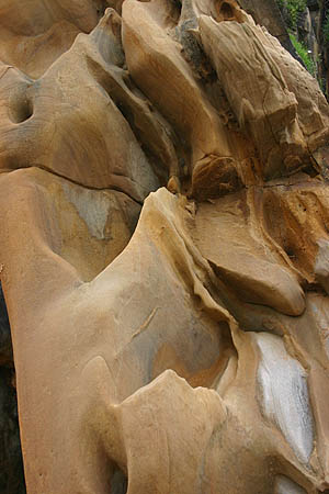 GEOMORFOLOGÍA: - METEORIZACIÓN