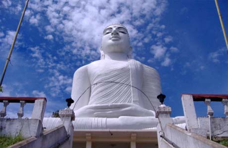 Bahirawa Kanda Temple Kandy - Hellokandy