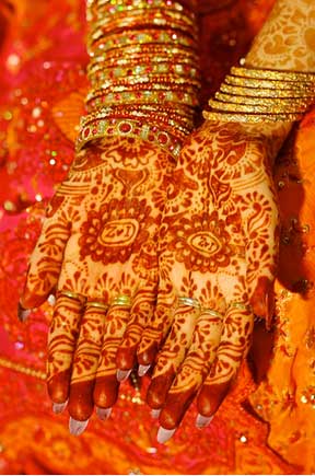 HENNA DESIGNS: Red Henna Photos 202