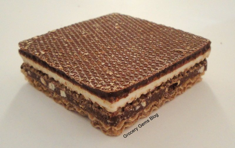 Grocery Gems: Knoppers Review (Chocolate & Hazelnut Wafer)