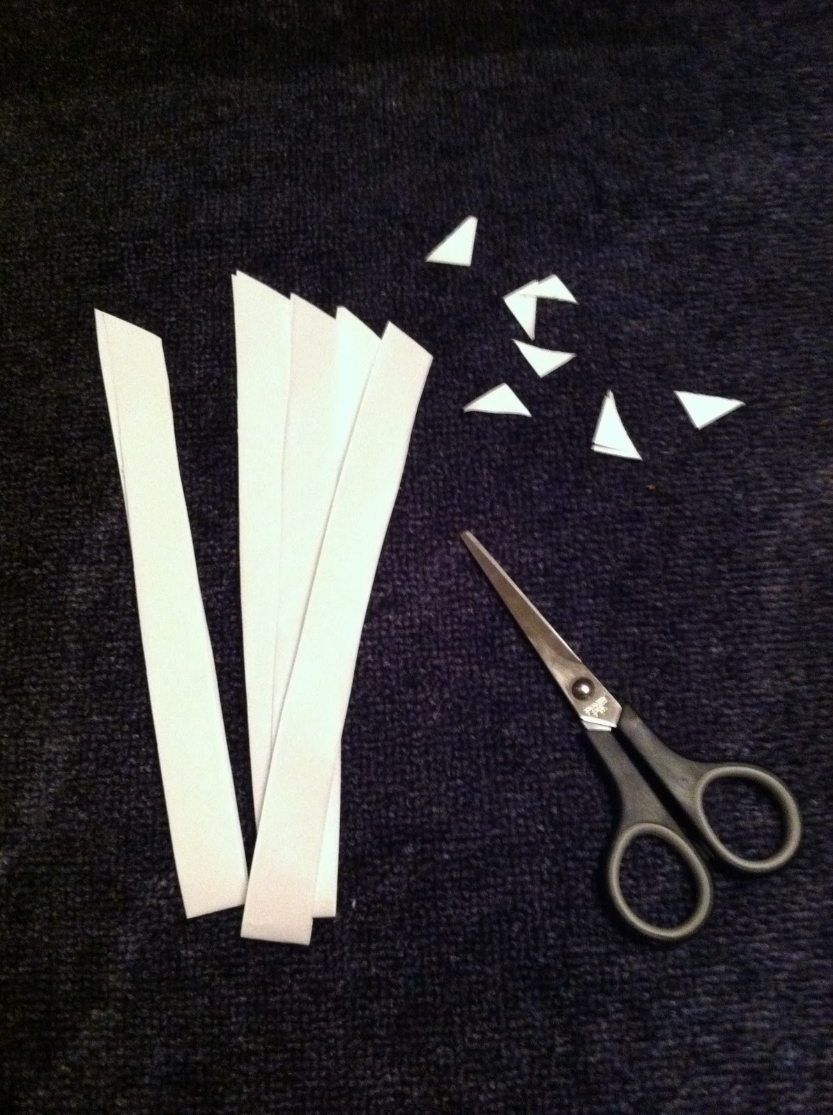 The Norwegian Nest: Folded paper stars - brettede papirstjerner
