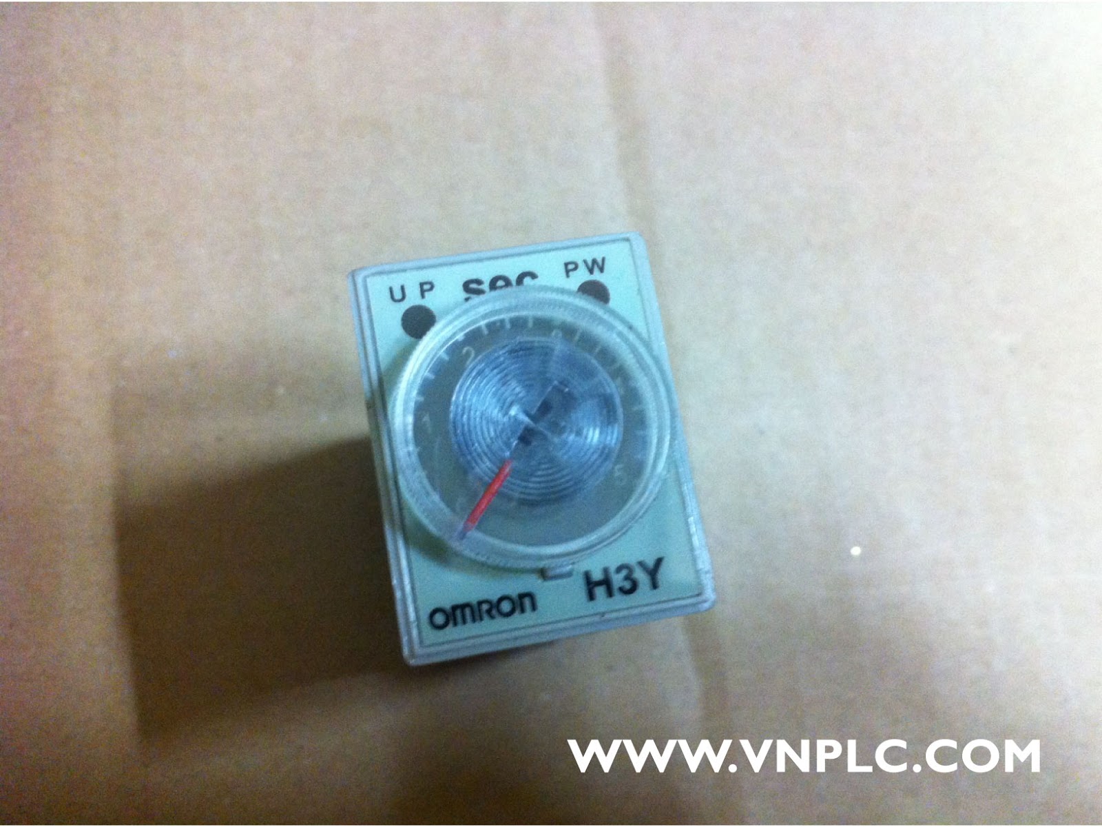 Omron H3Y-2 AC220V 5S OMI - VNPLC.COM - Mua bán PLC, HMI, Biến tần, Thiết bị điều khiển