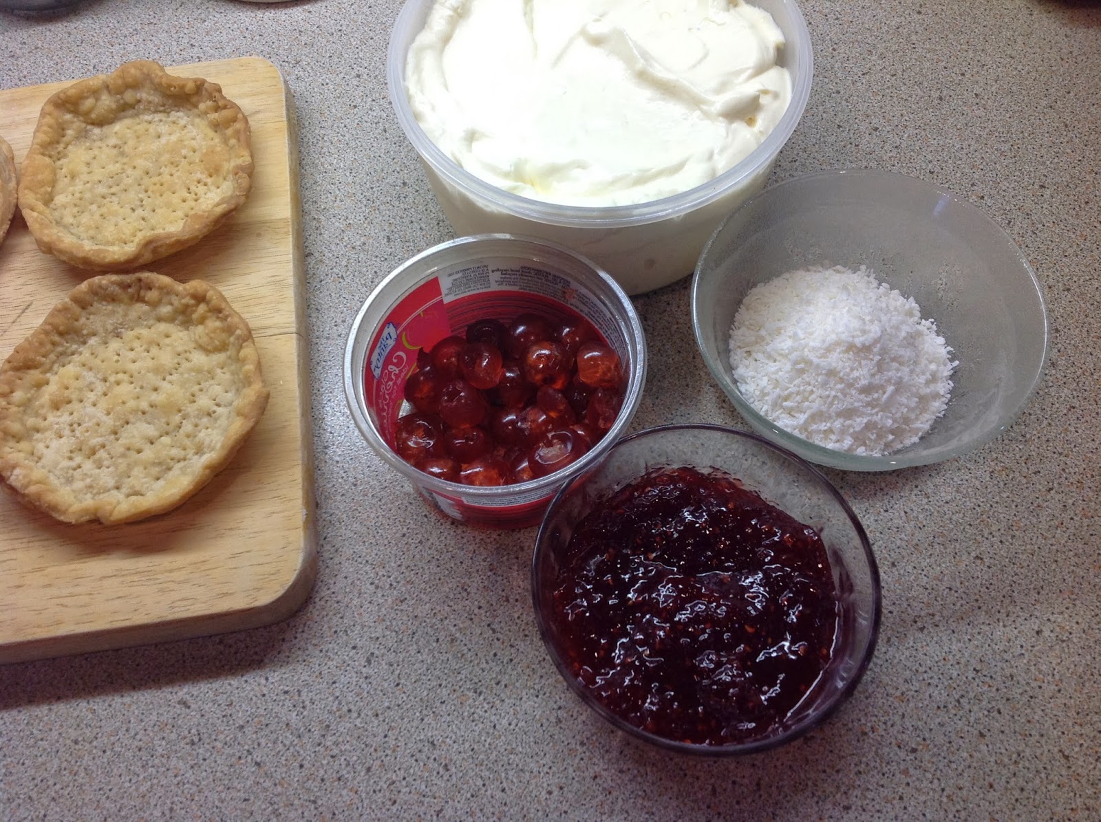 This Muslim Girl Bakes: Mini Manchester Tarts