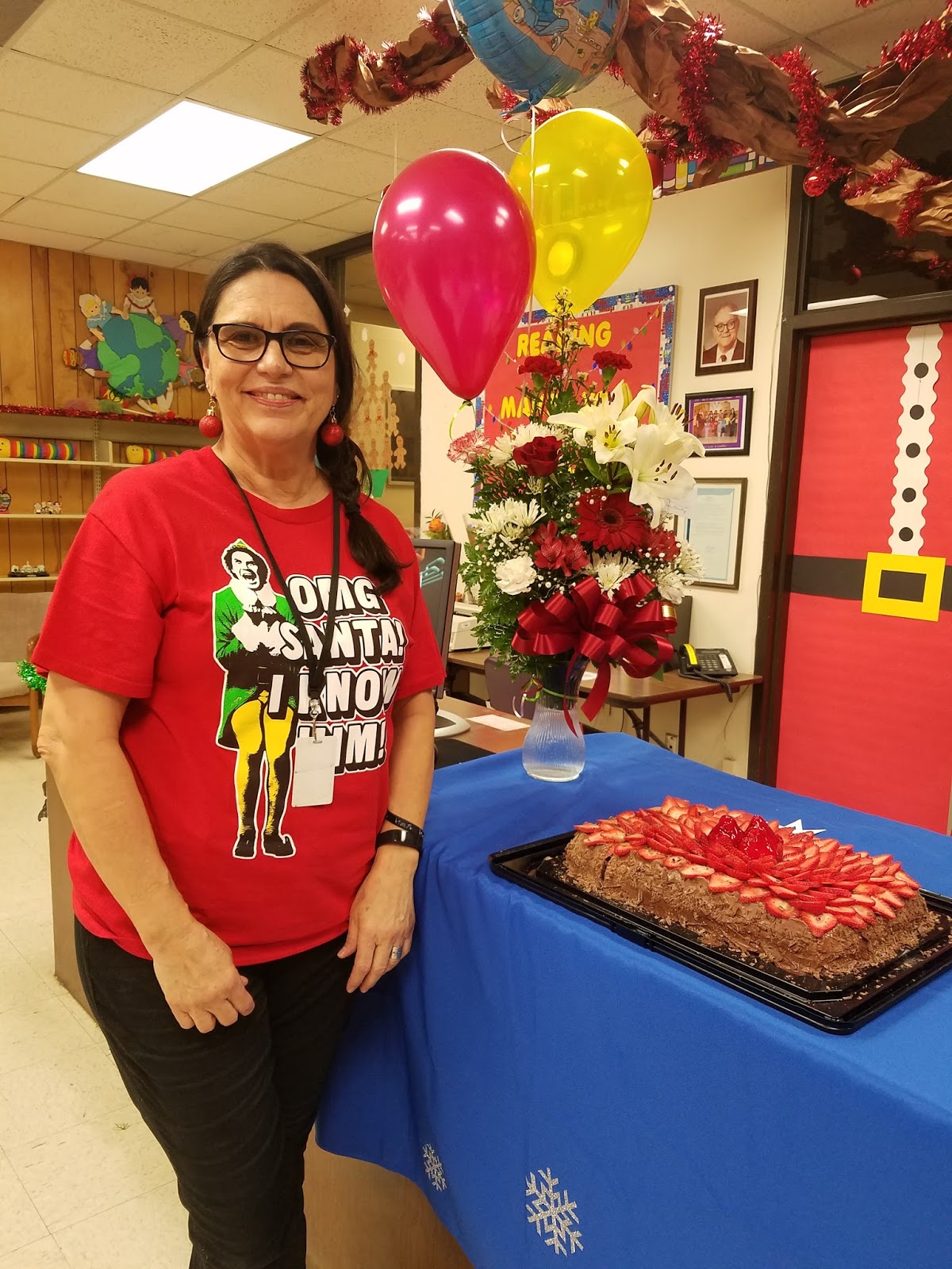 Eagle Pass ISD - iVision: Librarians Bid Farewell to Colleague