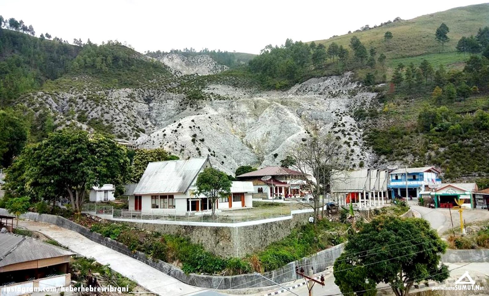 Indah! Yuk Berwisata ke Aek Rangat di Samosir, Danau Toba - Pariwisata ...