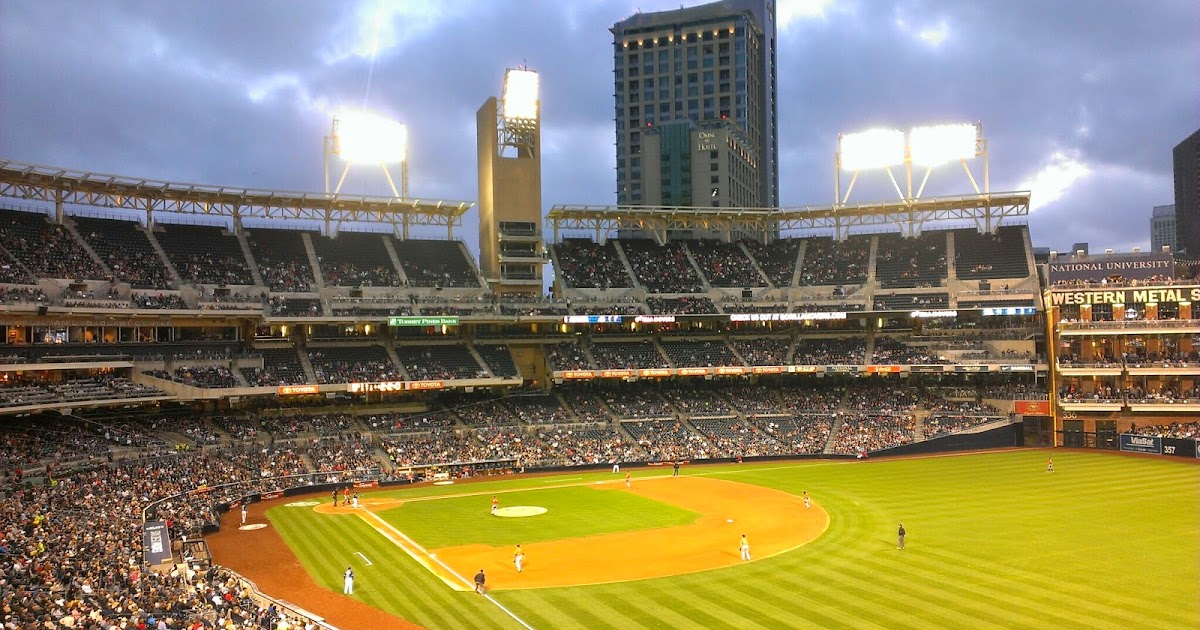 Watching a Real MLB Baseball Game | Phil's America Exchange Year