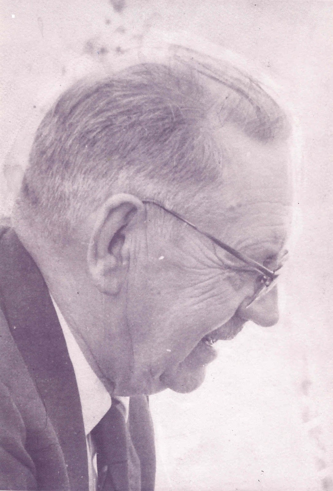 Arboreto Luis Ceballos: BIBLIOTECA LUIS CEBALLOS