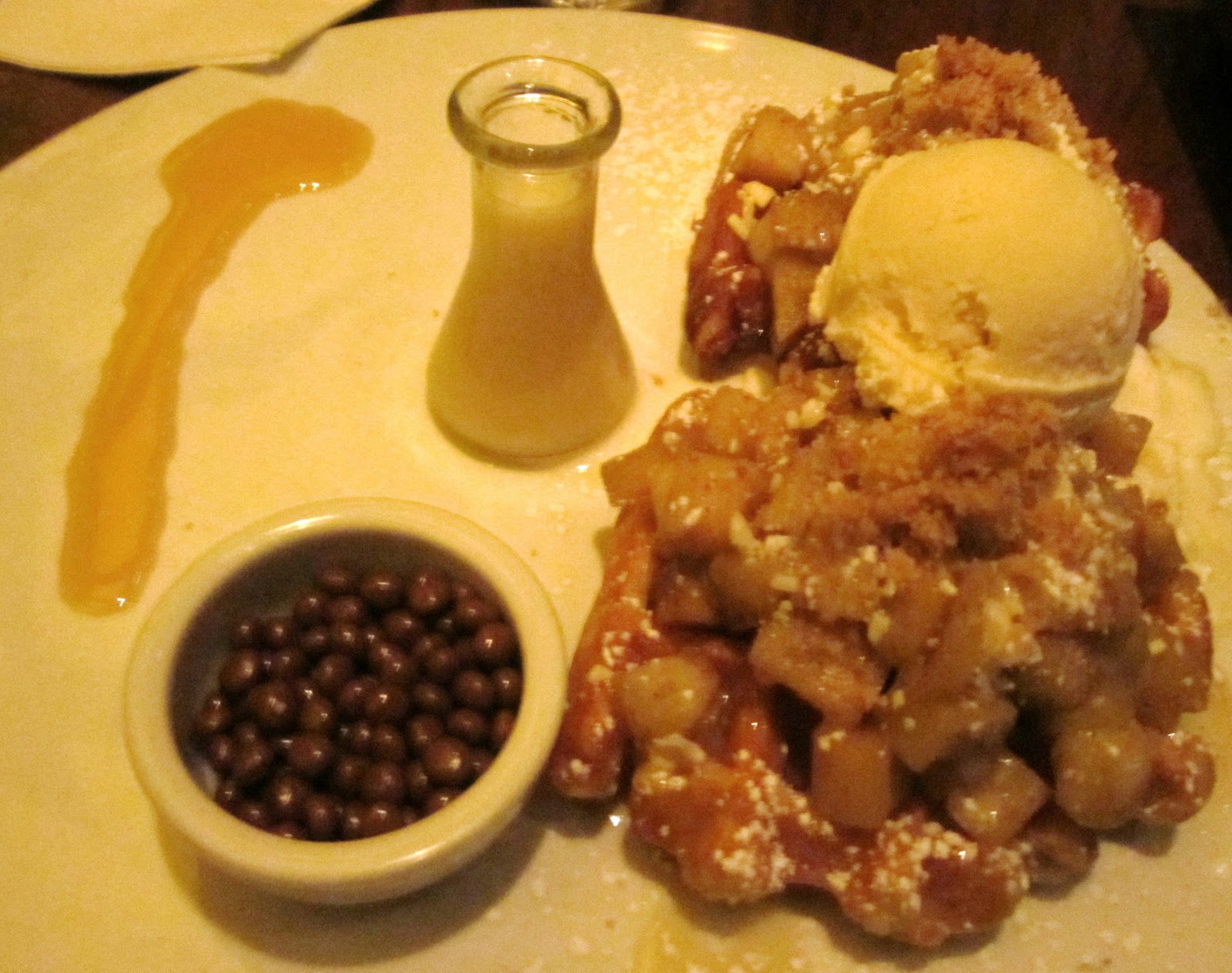 happy hour honeys: Boston Restaurant: Max Brenner