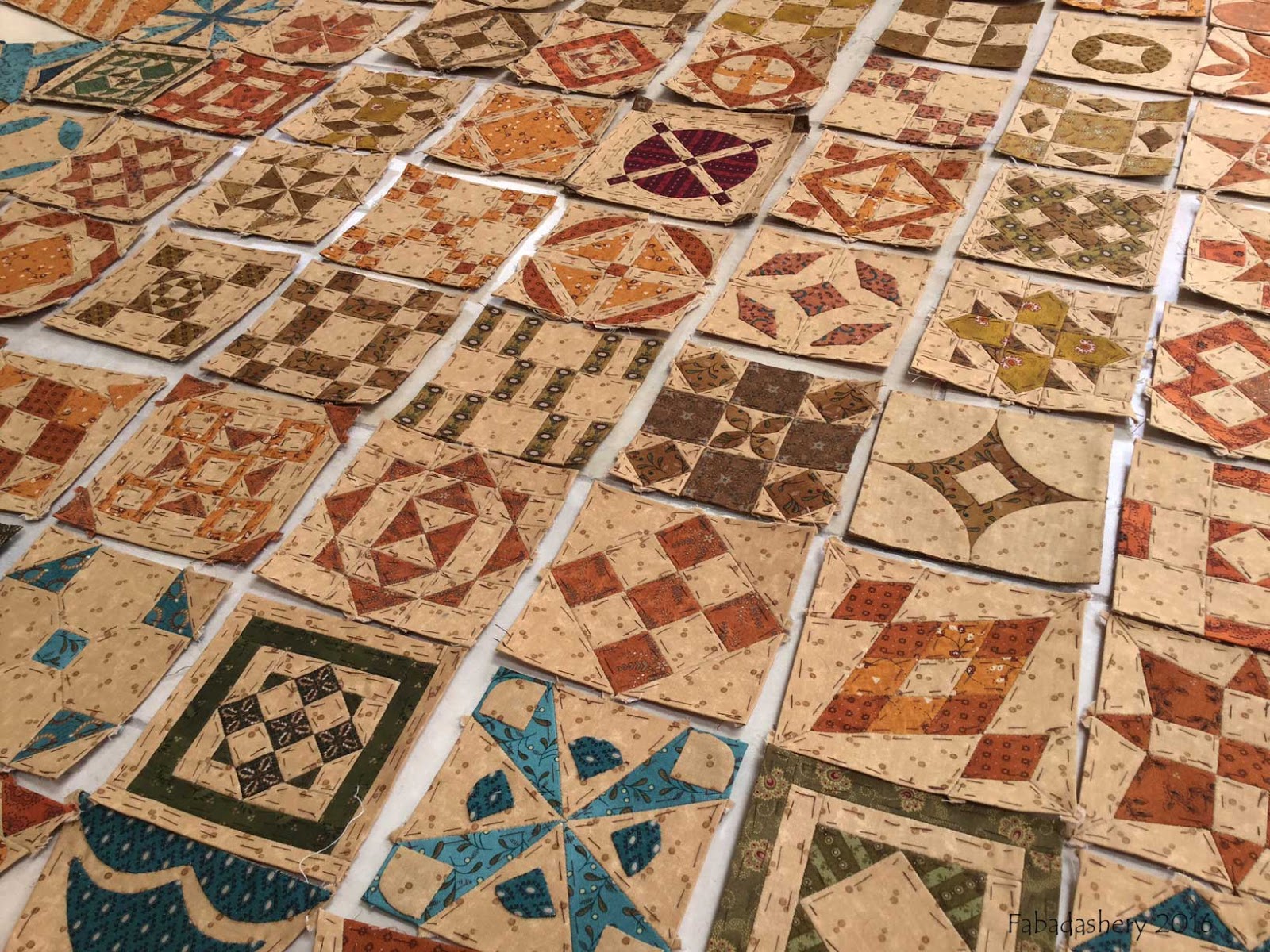 Fabadashery: Dear Jane Quilt - the Halfway Edition!